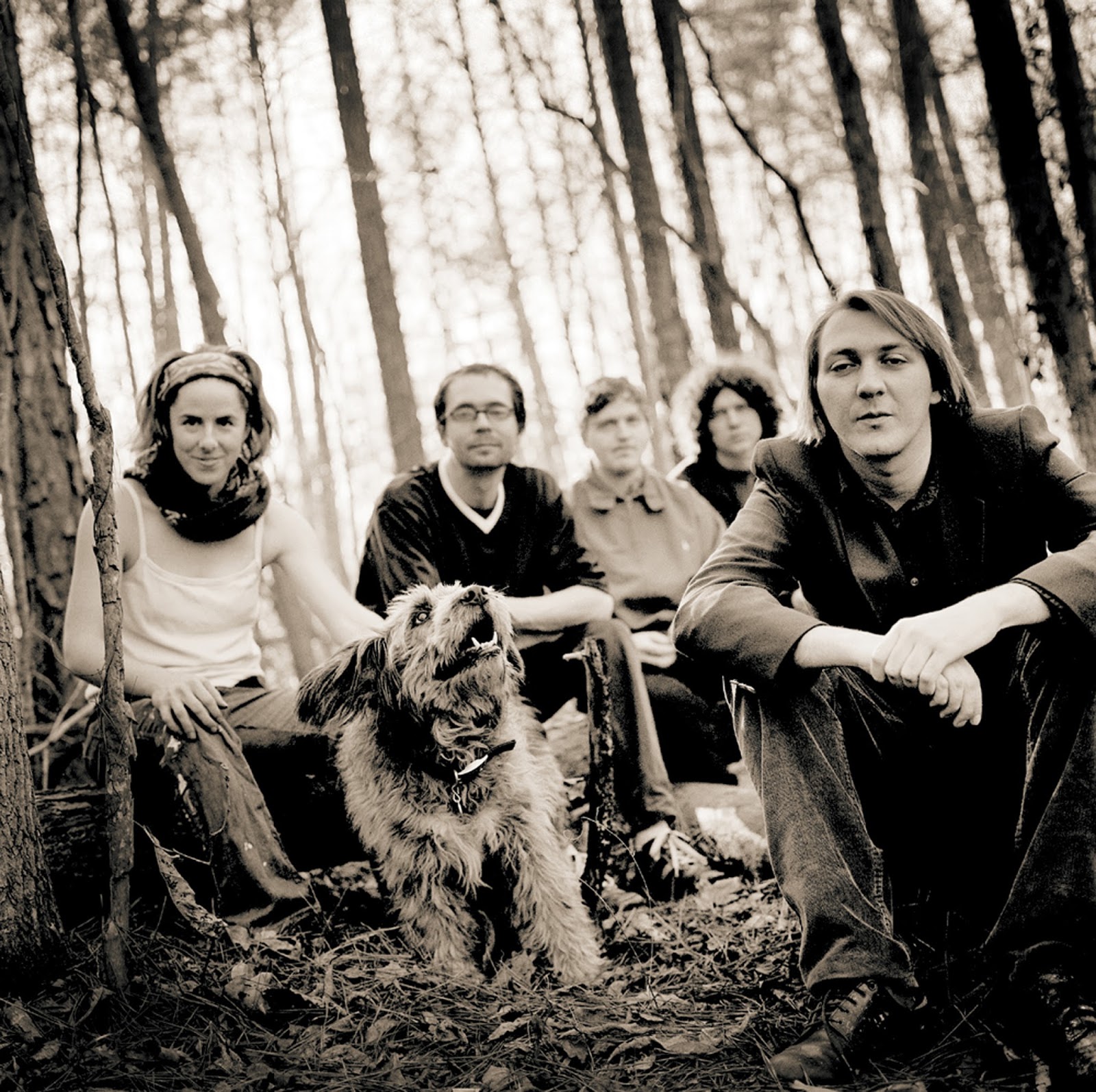 CAFÉ COPA Y PURO: Elf Power