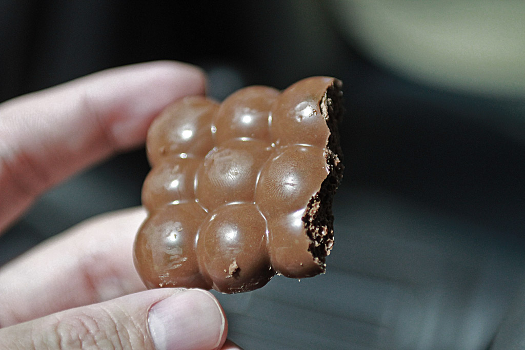 chocolate e outros doces: Bubbly - Lacta