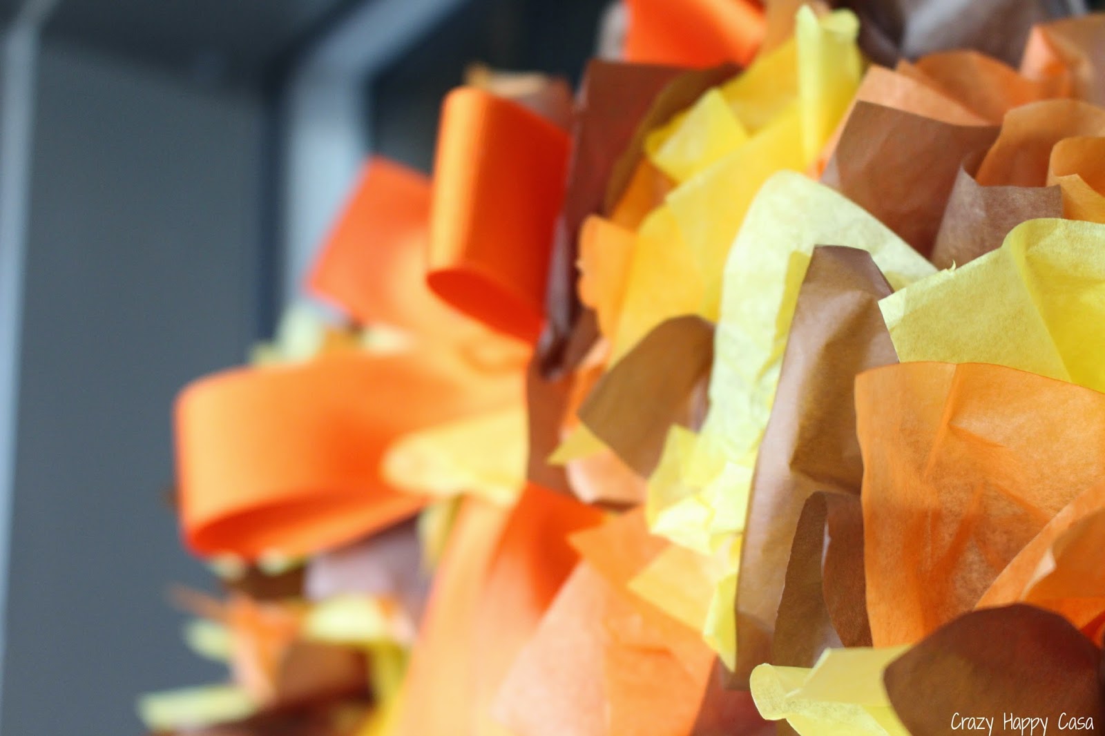 Crazy Happy Casa: The Fall Keeps Coming: Fall Wreath Tutorial