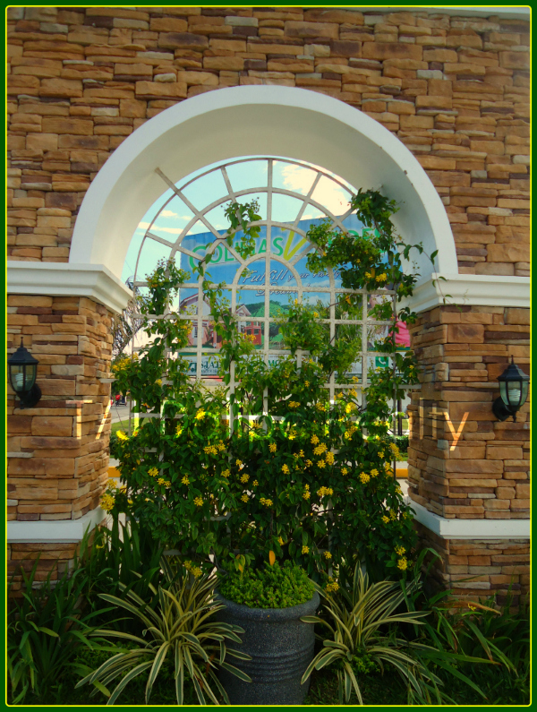 Colinas Verdes Gensan: Colinas Verdes Gensan by Sta. Lucia