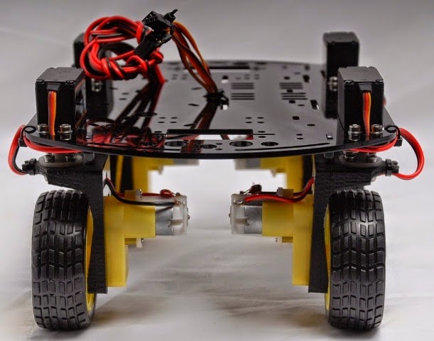 Andromina robot V.2.0: Robot Andromina ON ROAD v.1.2. (Arduino robot ...