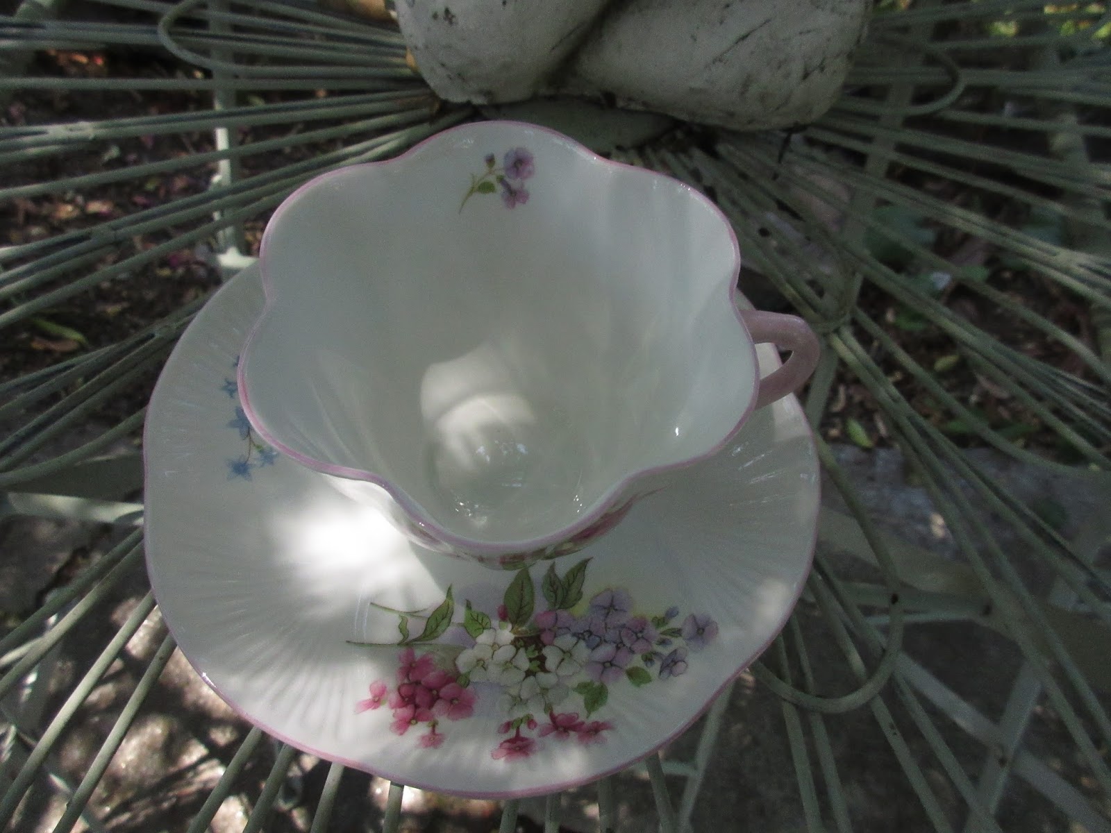 Delights of the Heart: Teacup History and Memories
