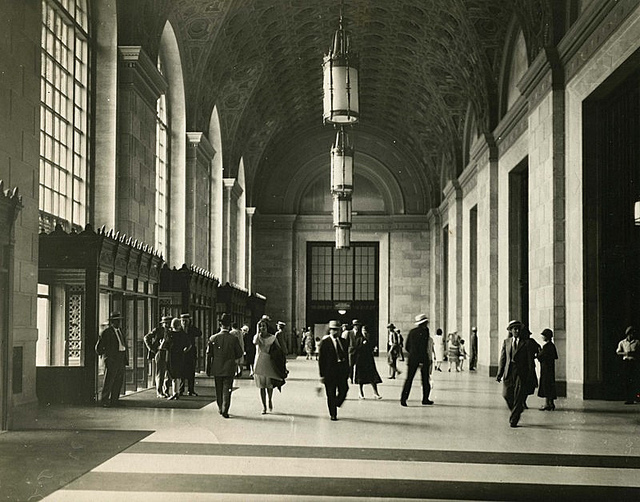 Roundwood Manor Daisy Hill Farm: The Van Sweringen Brothers