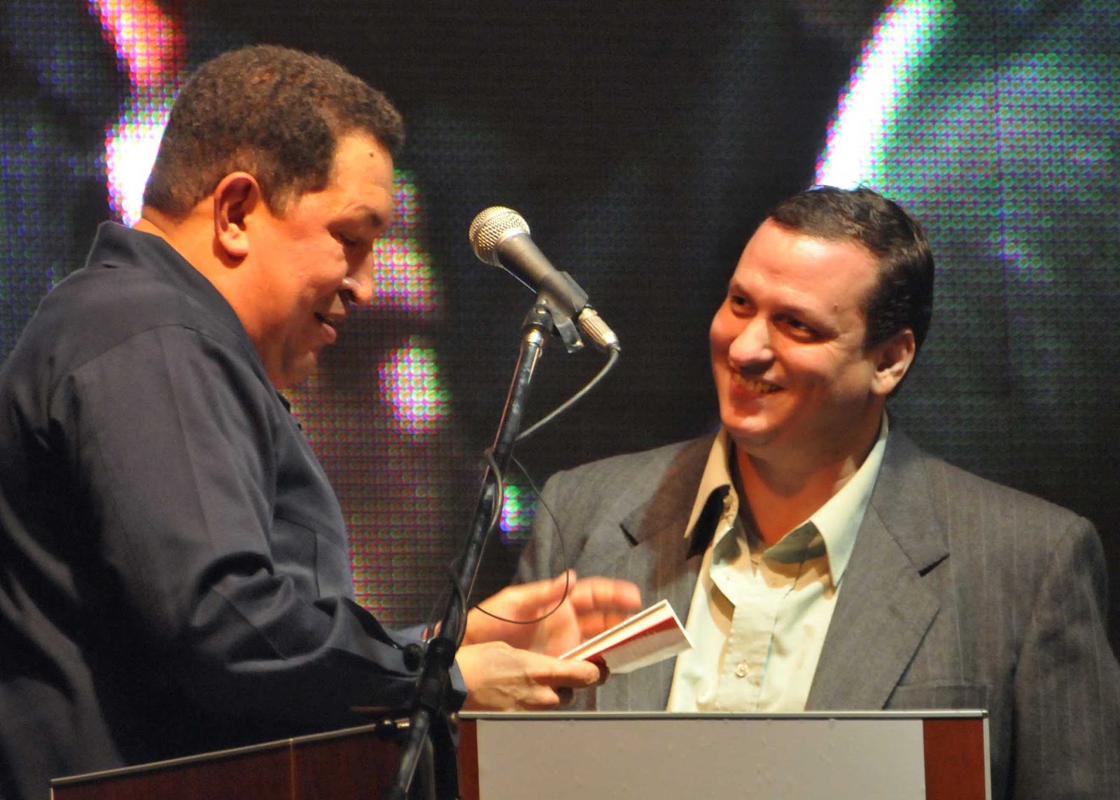 QNP!: La espada de Bolívar...