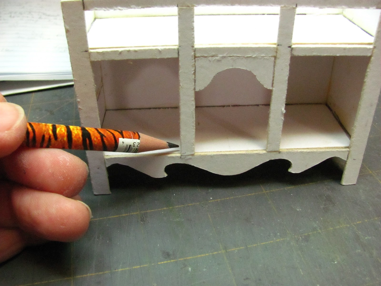 Dollhouse Miniature Furniture - Tutorials | 1 inch minis: 1 INCH SCALE ...