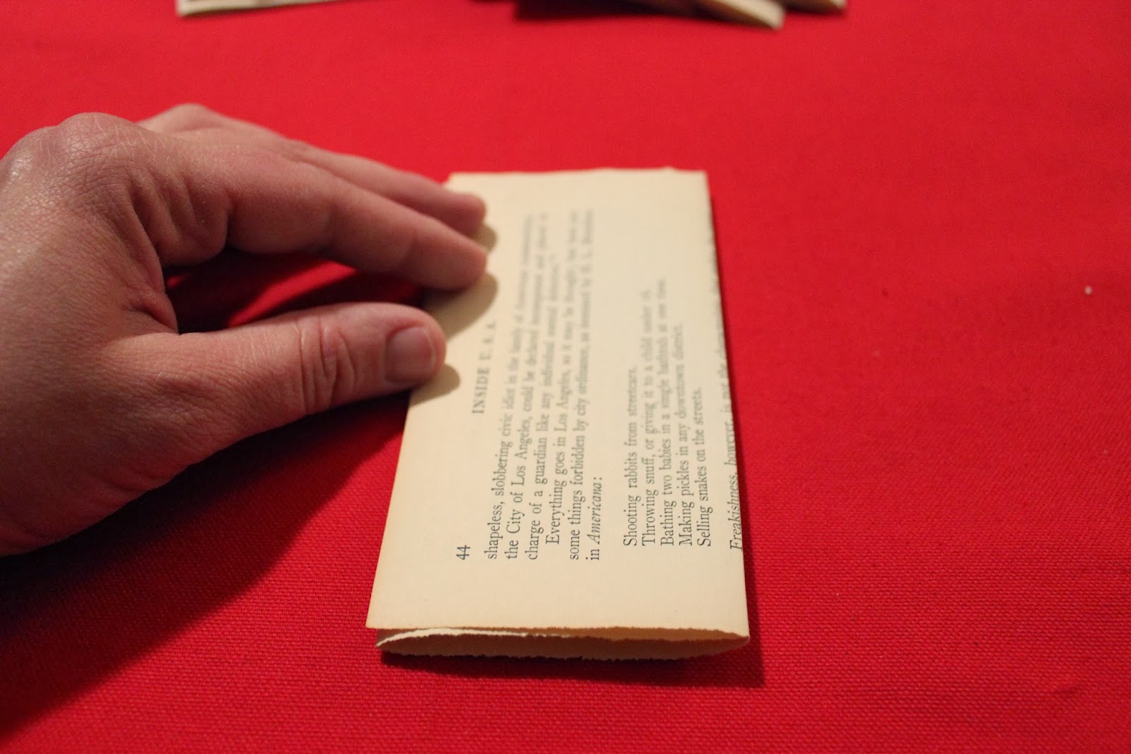 Happy At Home: Folded Page Book Wreath