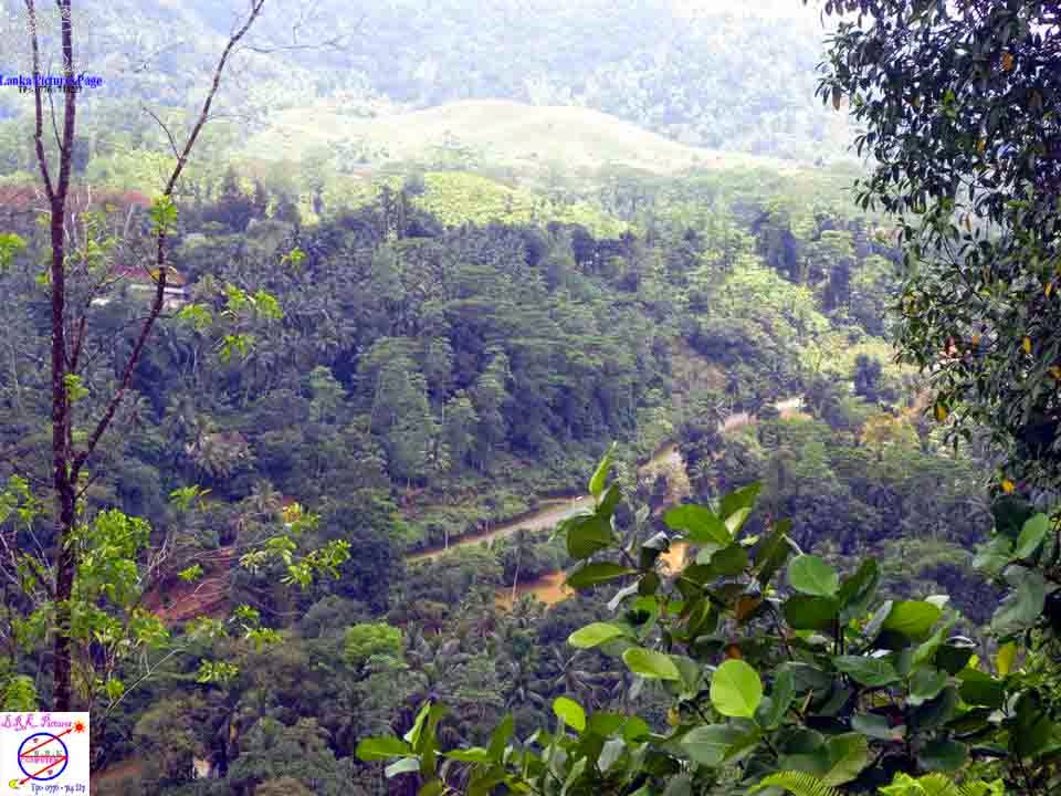 Lanka Pictures Page: Journey to the Calvary Shrine - Hiniduma Srilanka