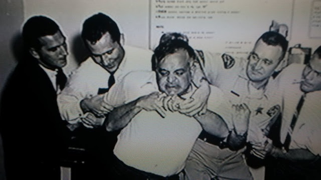 Roger Touhy, Gangster: The Outfit