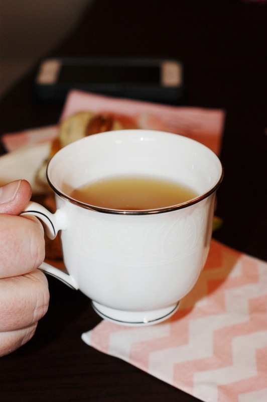 Strawberry Tea Punch Recipe {For the Sweetest Mother-Daughter Tea Party ...