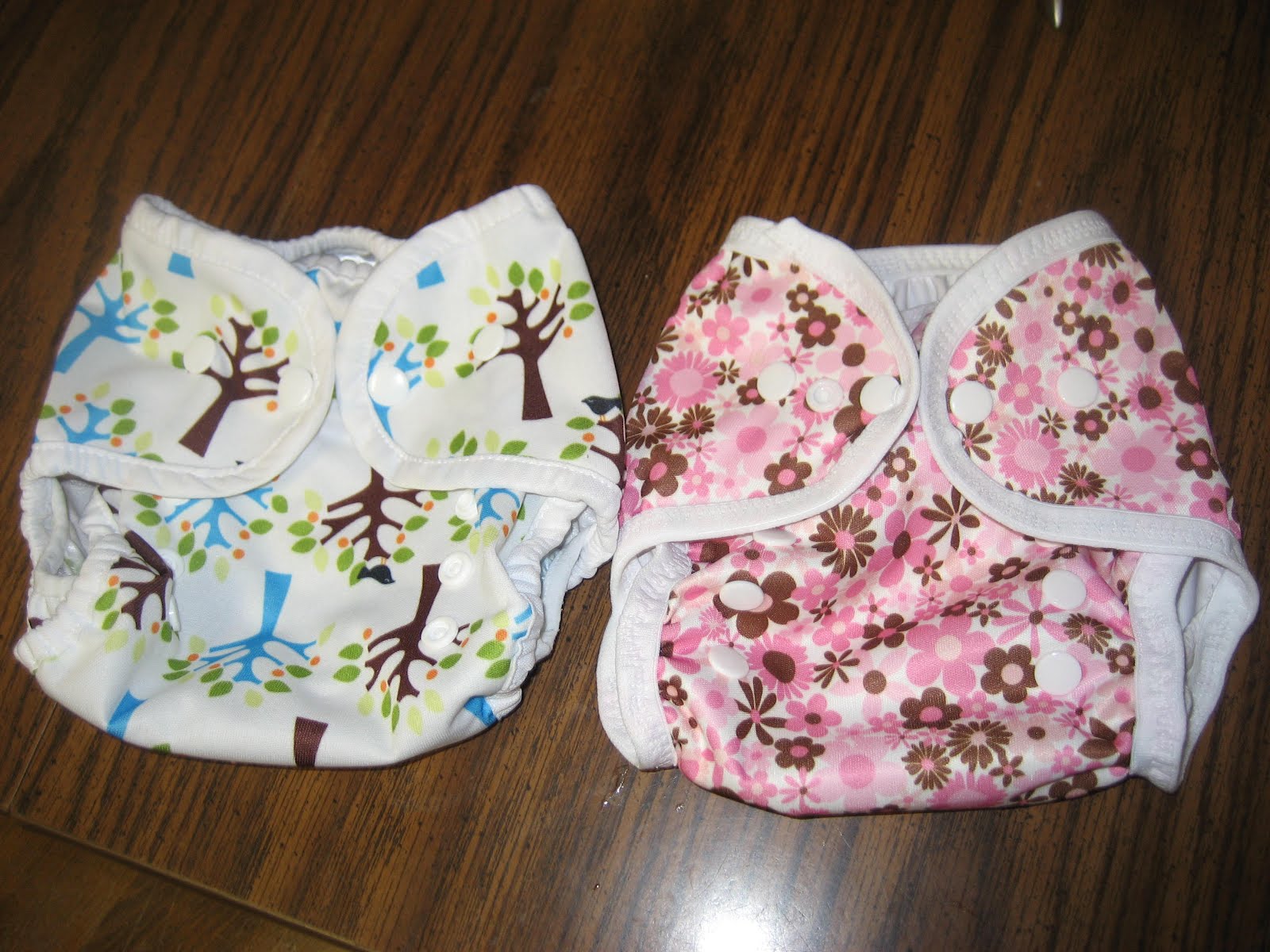 The Life of a Mormon Housewife: Cloth Diaper Cover Tutorial