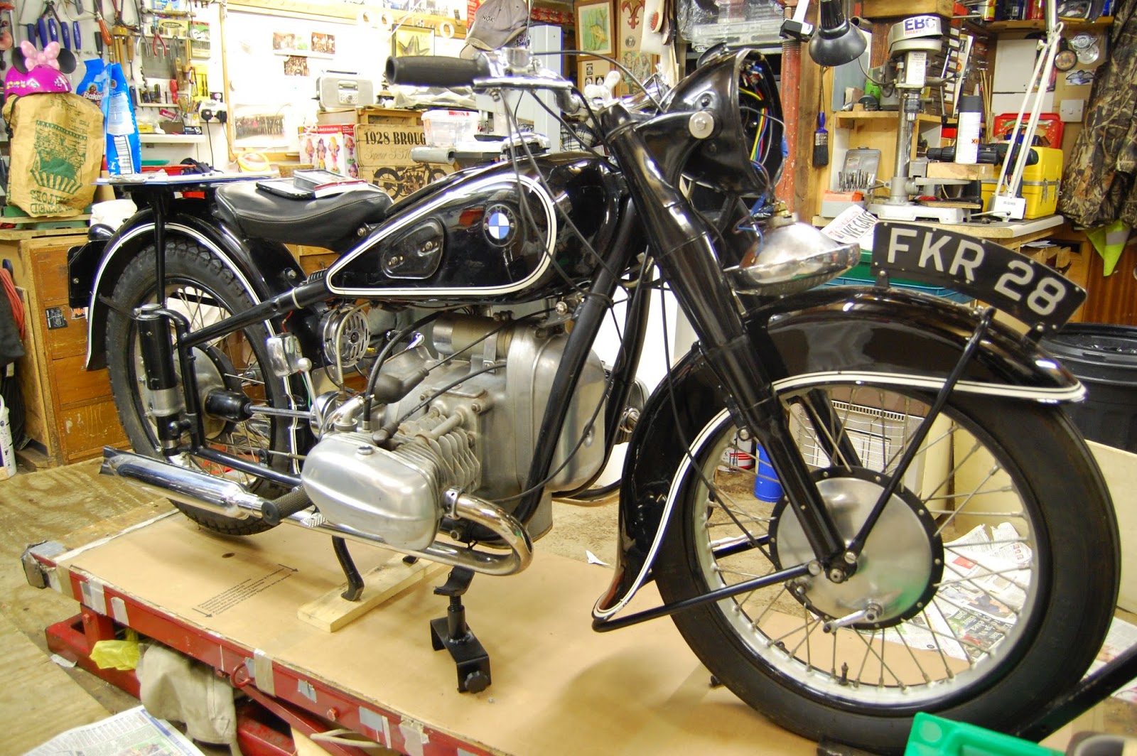 The ministry of Restoration.: 1938 B.M.W R66