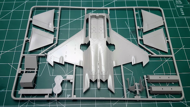 Dutycat Arts Build Blog: Lockheed F-22 Raptor Build - Introduction and ...