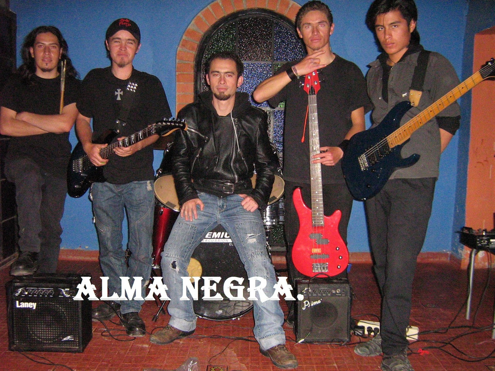 ALMA NEGRA METAL
