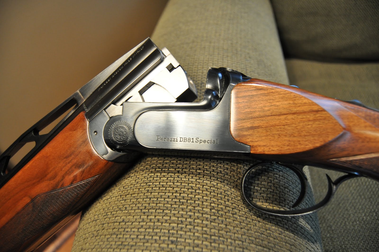 25 Straight: Perazzi DB81