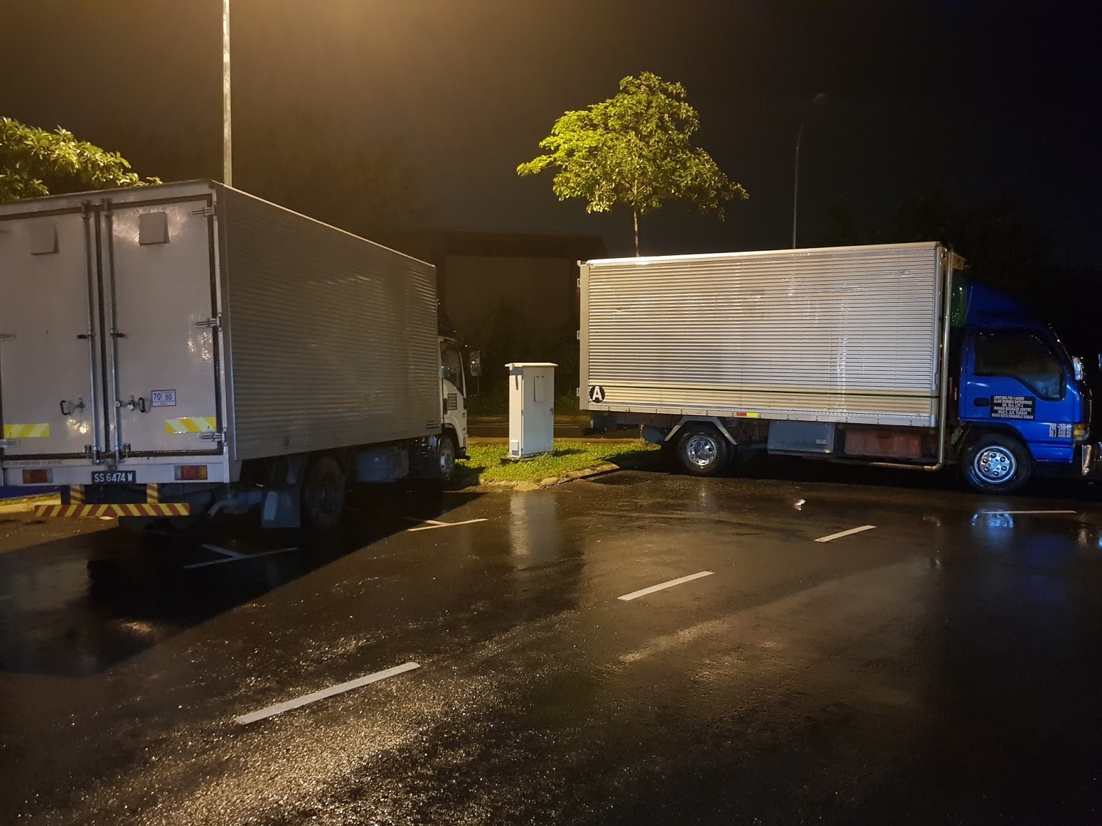 Lori sewa pindah rumah angkat barang seluruh sabah labuan dan ke miri ...