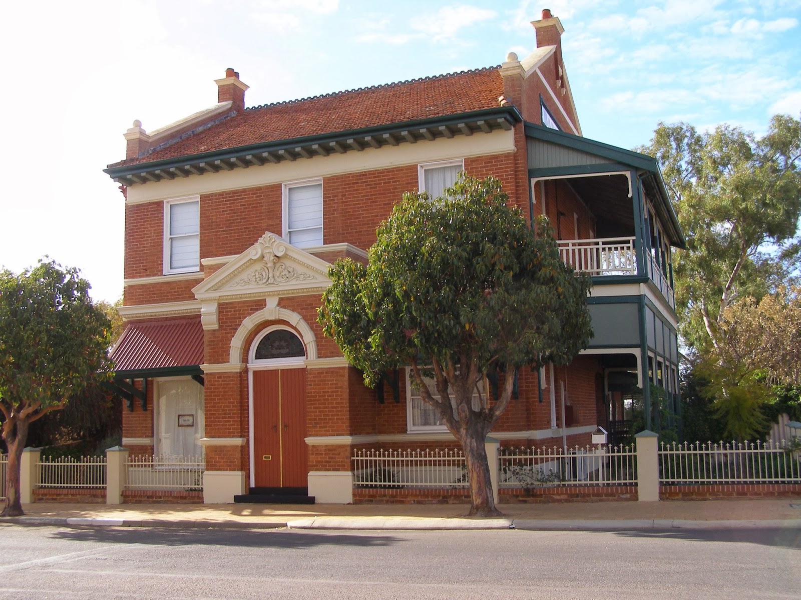 Pretending to Farm: Beverley, Western Australia