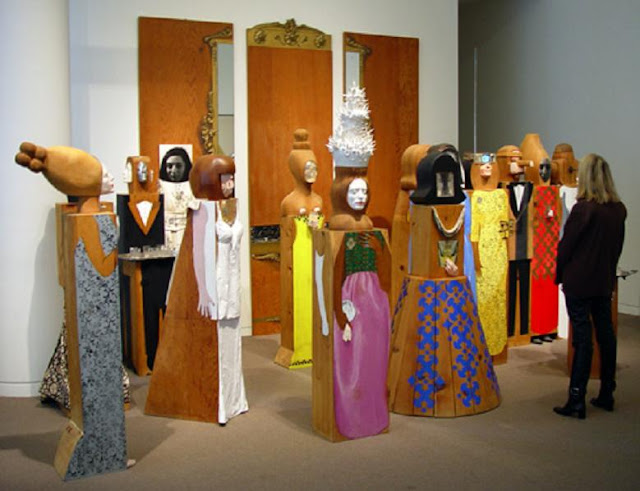 forma es vacío, vacío es forma: Marisol Escobar