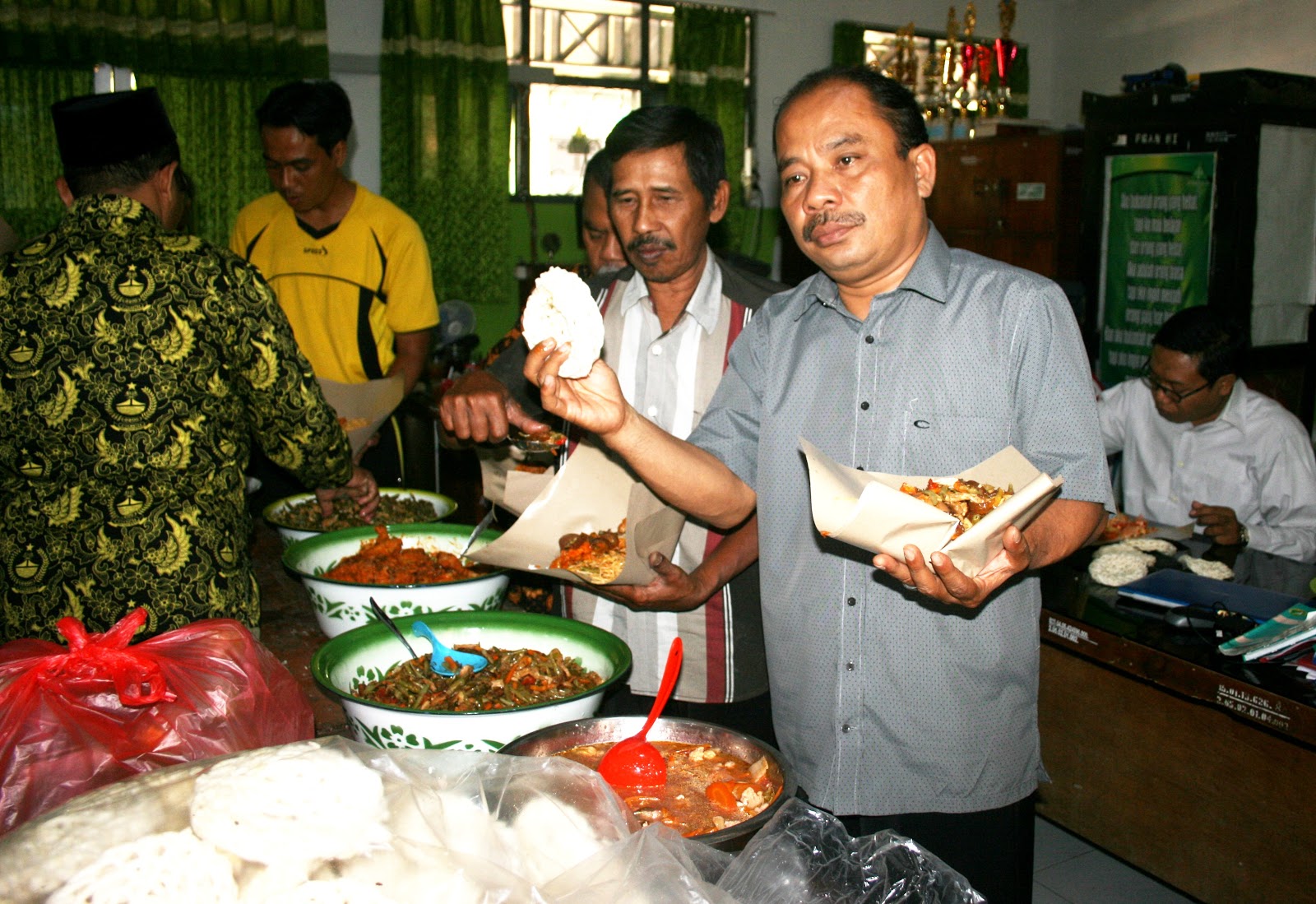 Syukuran OWOJ Jilid-2 ~ Website MTsN 5 Nganjuk