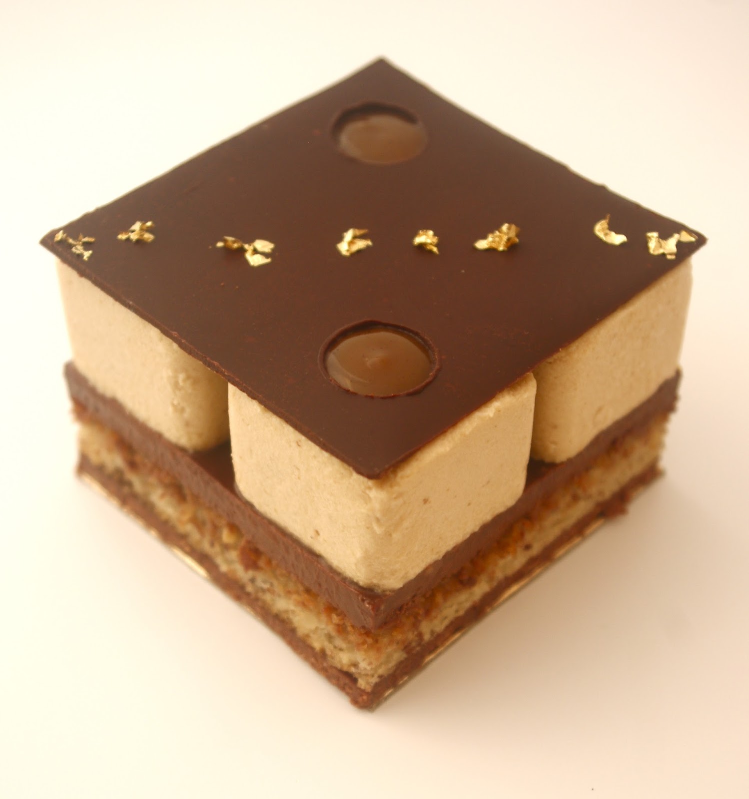 J'en reste baba: Opéra cube