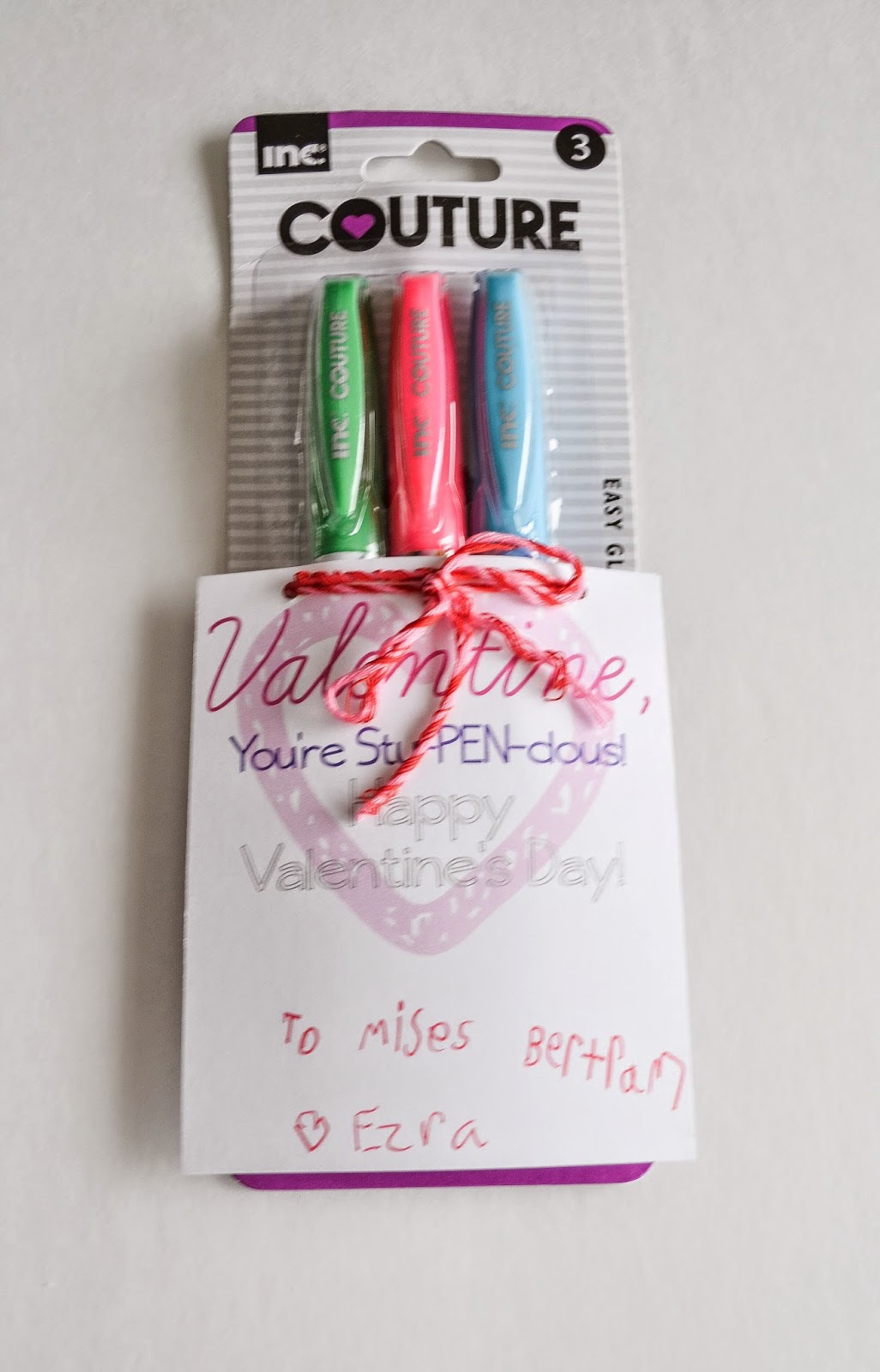 For this option you need the pens, printable card and a craft knife.