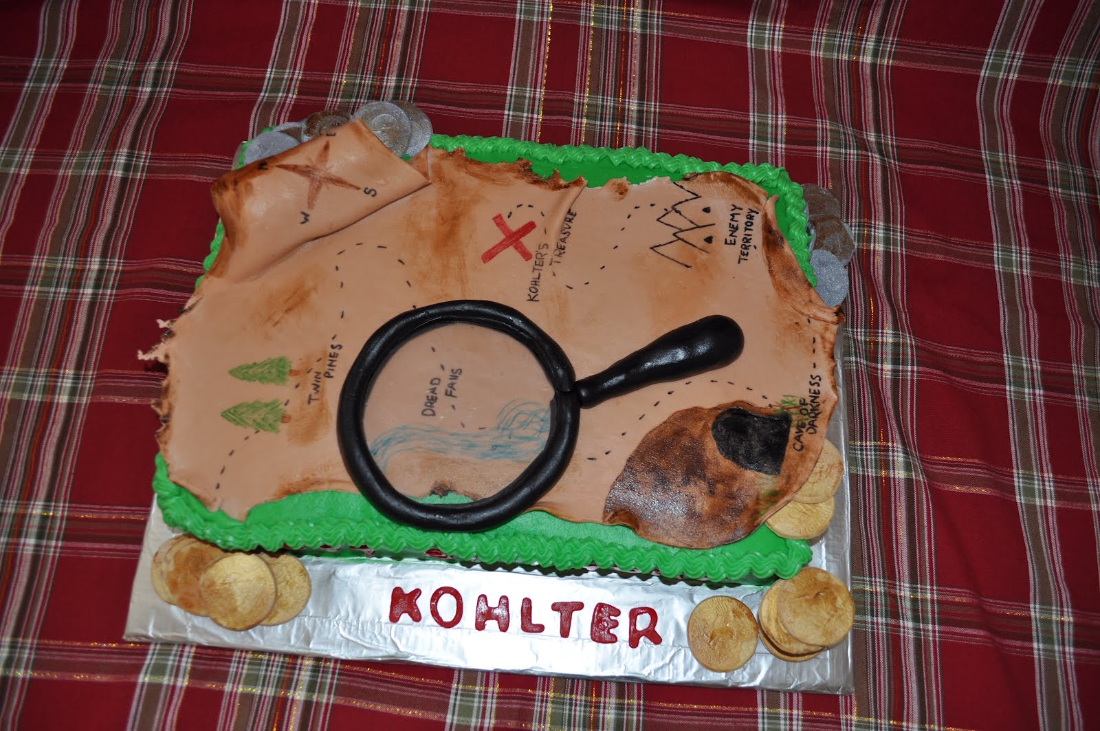 Katie's Cake Creations: Scavenger Map Cake: