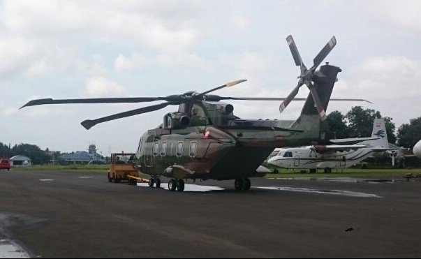 DEFENSE STUDIES: TNI AU Krisis Heli SAR Tempur