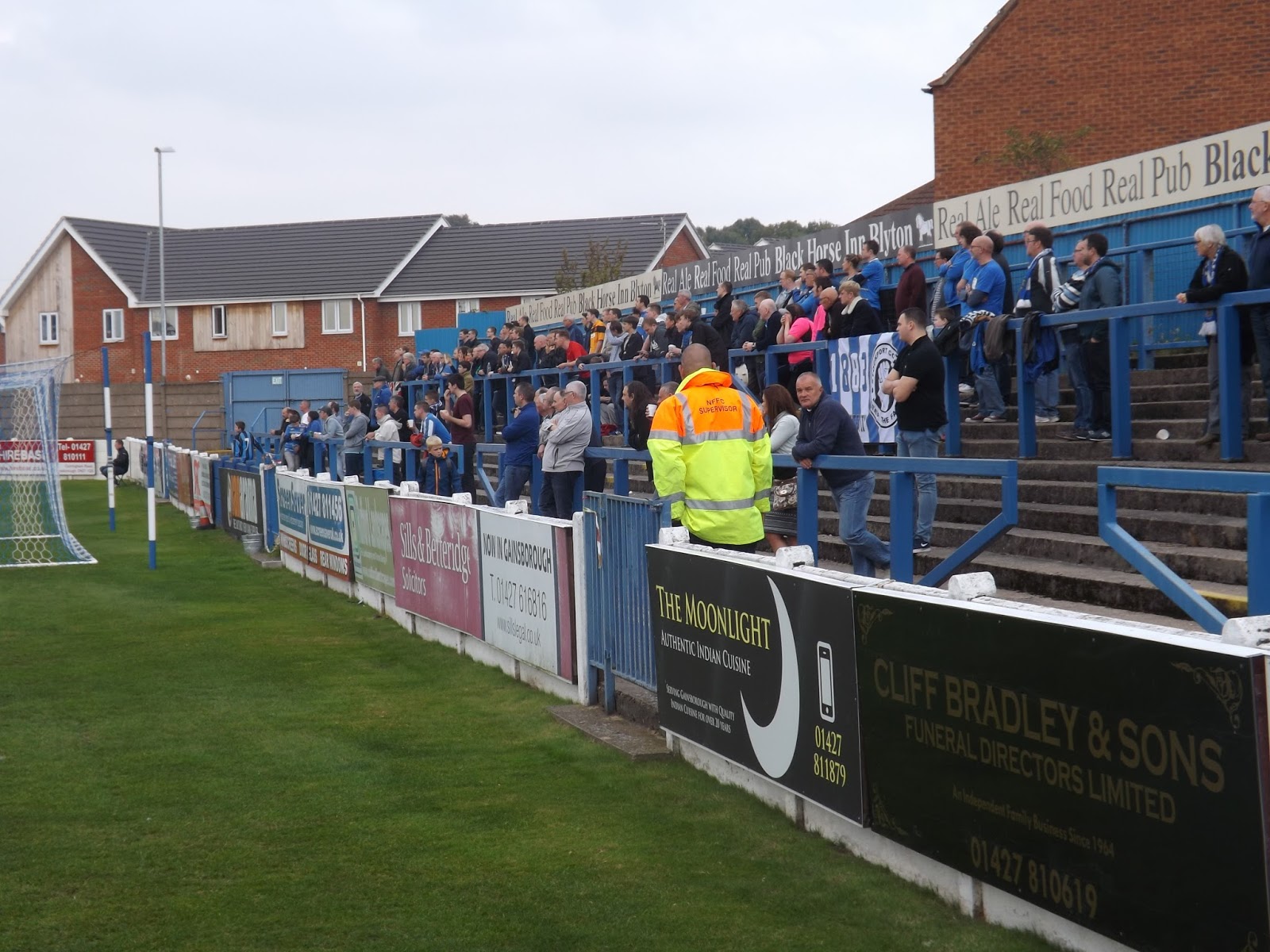 Away Ground Guide- Gainsborough Trinity ( Saturday 8 April 2017)