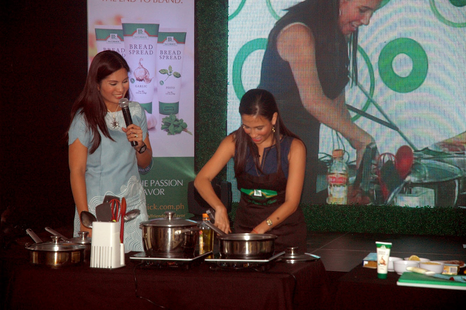 DUDE FOR FOOD: Food News: McCormick Launches New Bread Spread Line