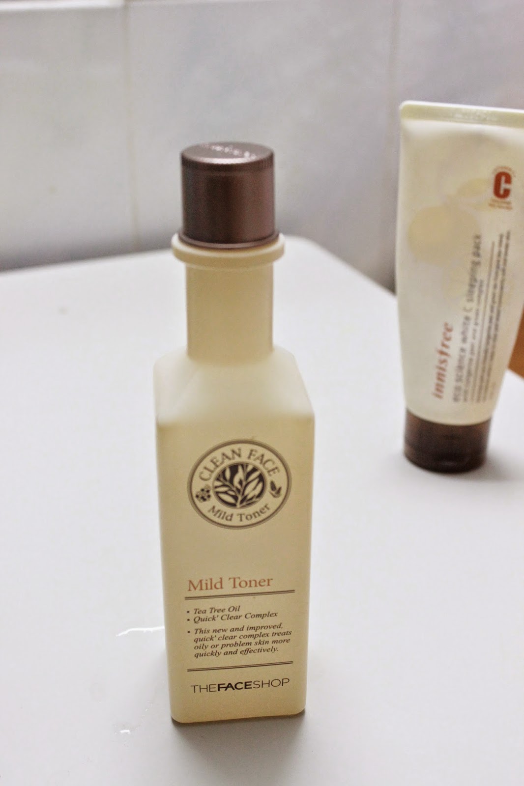 Angie-Dramionefan: Review: The Face Shop Clean Face: Mild Toner 130ml