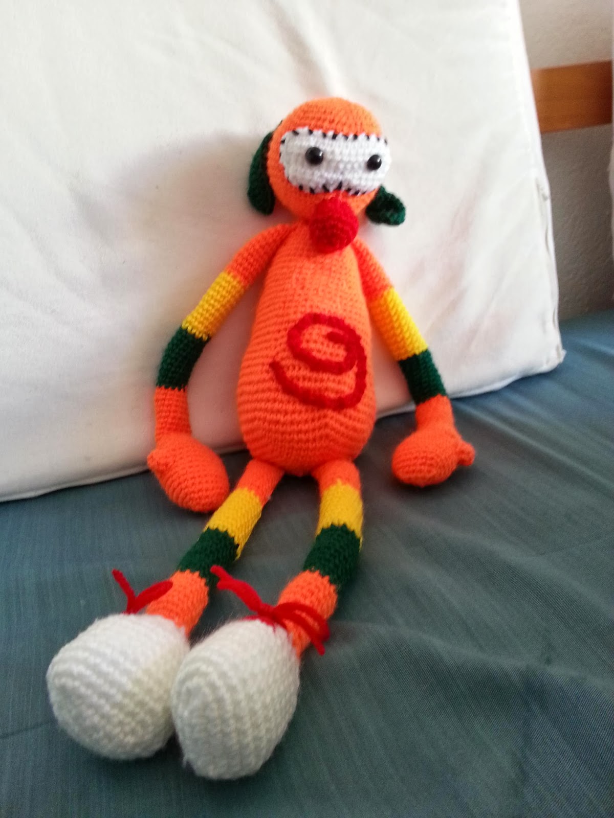 AMIGURUMIS MANIA: Mic del club super 3 hecho a mano