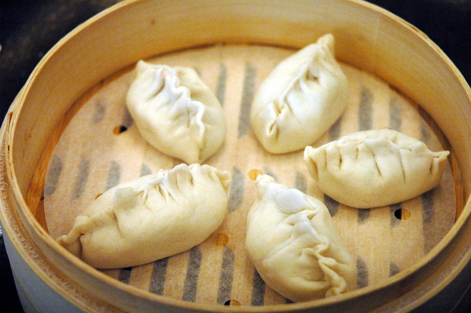 DUDE FOR FOOD: Let's Roll: The Dim Sum Making Class at Canton Road