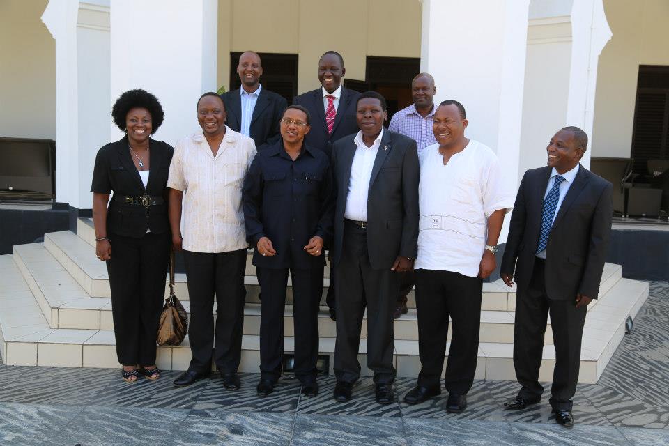 THE LATEST KENYAN NEWS: Shebesh Becomes Uhuru's 'Right Hand Man'