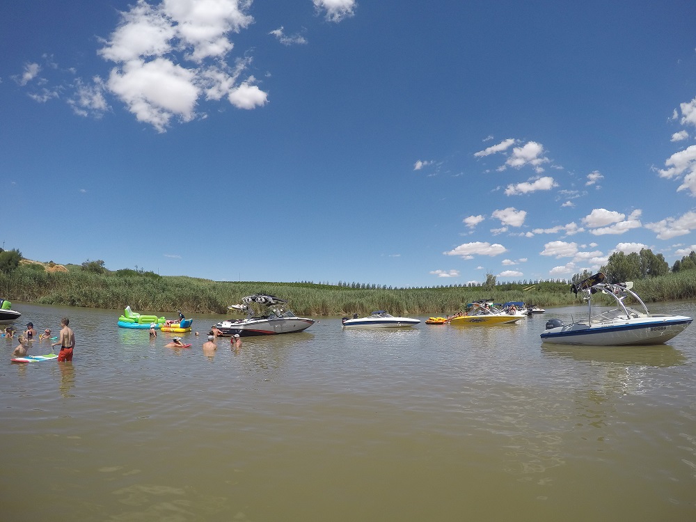 Misverstand Dam Year-End Holiday @ Club Elani - AdsMitchell