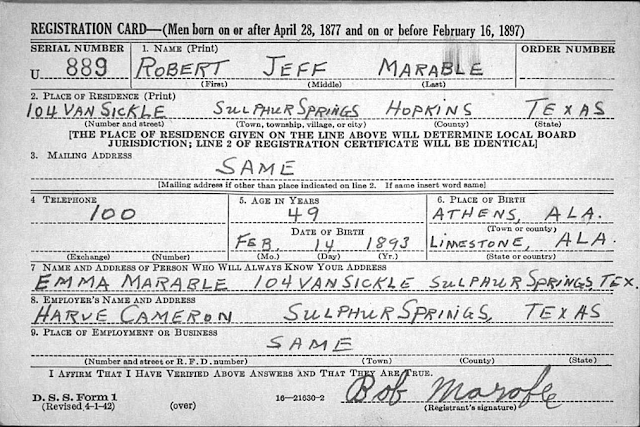 East Texas Genealogy: Robert Jeff Marable World War II draft card