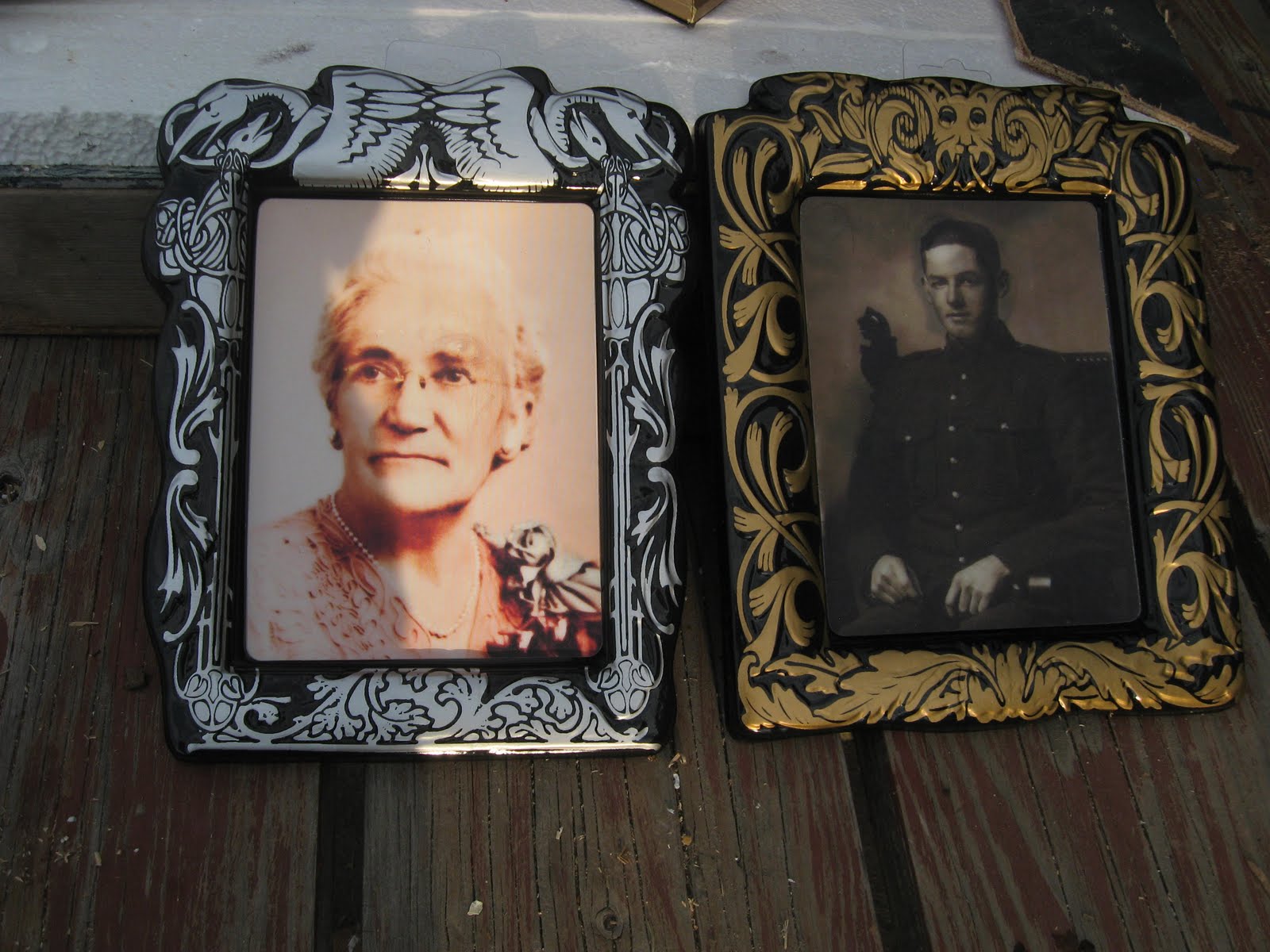 Bascombe Mania: Cheesy Changing Portraits