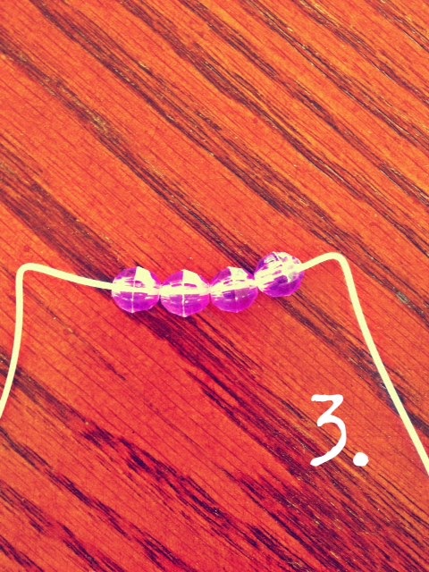 Stitching Up a Storm: bead weaving (?) tutorial