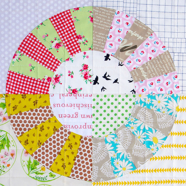 Red Pepper Quilts: Scrappy Color Wheel Block Quilt