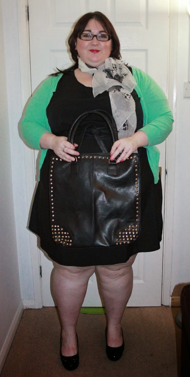 Fatshion Feb day 7 - Sky Lady OOTD - Love Leah