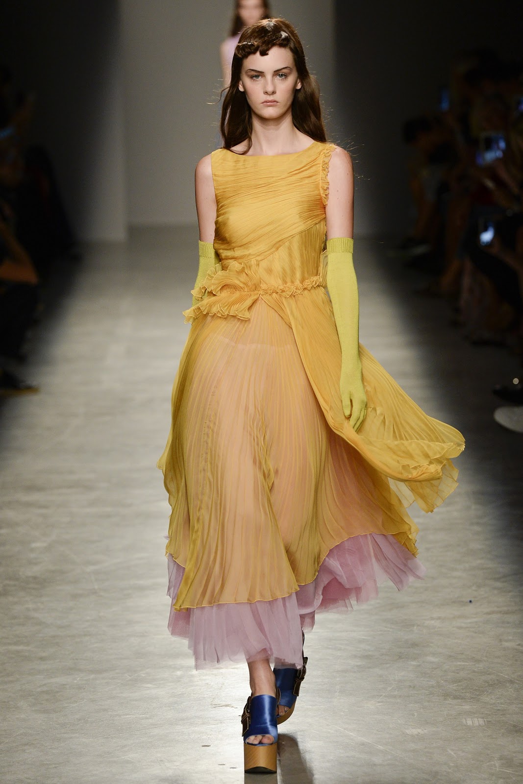 Rochas Spring 2017 Ready-to-Wear Collection | Cool Chic Style Fashion