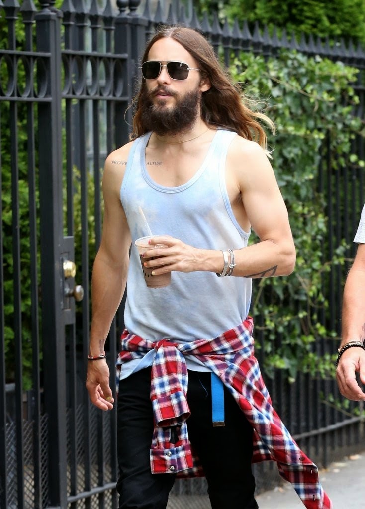 OFFICIAL ECHELON URUGUAY - THIRTY SECONDS TO MARS -: JARED LETO OUT FOR ...