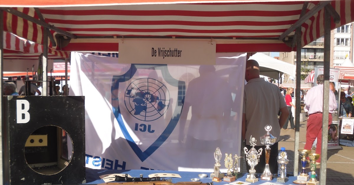 knokke: verenigheden standjes