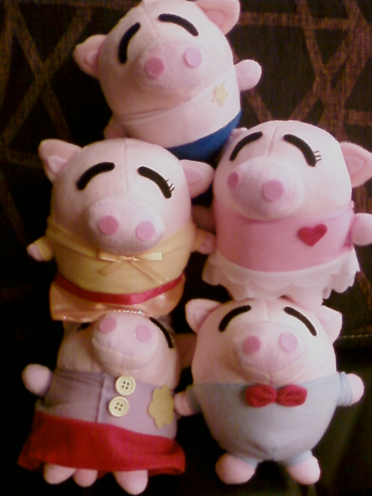 ♥ Pig Pig 猪 from Hong Kong ~ C_melody•向幸福出发