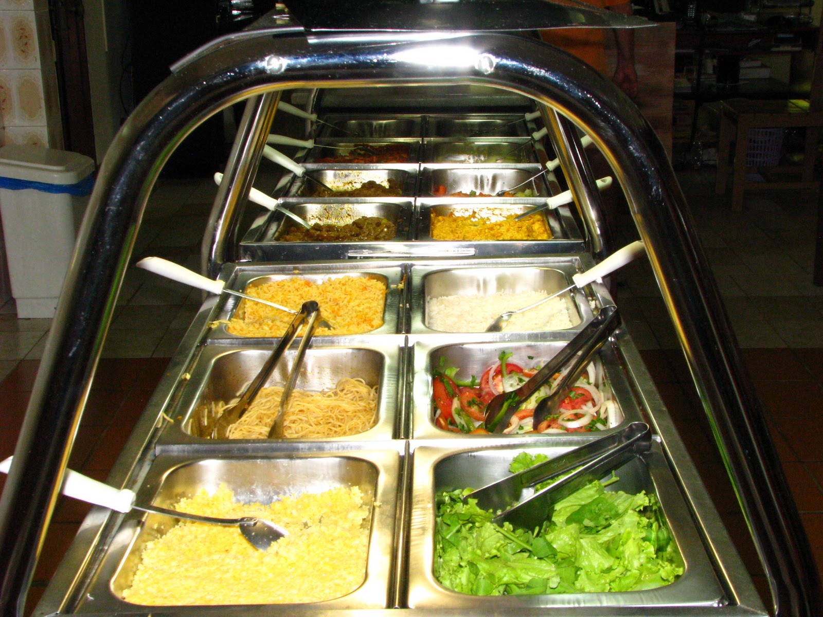 Tia Zefa Restaurante: Buffet Interno - Pratos Quentes