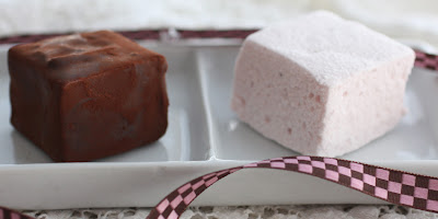 Seattle Pastry Girl: Chocolate Covered Strawberry Marshmallows