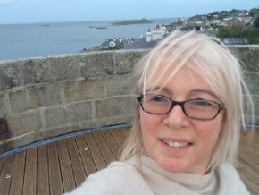 People With Obscure Movie Credits: Amanda Carroll, Set Decorator, Creed