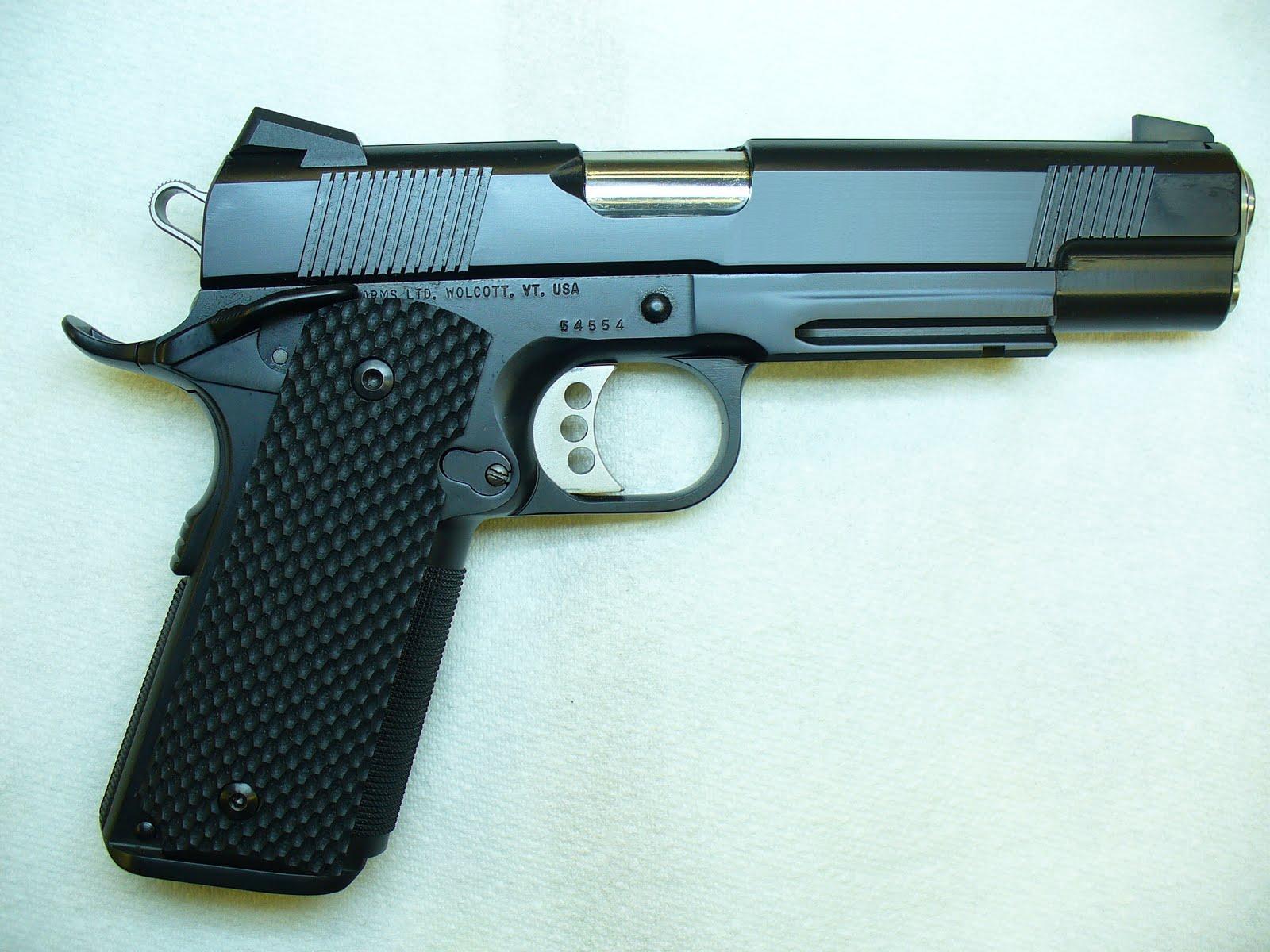 TACTICAL WAREFARE ARMORY: 1911-2011 PISTOLS