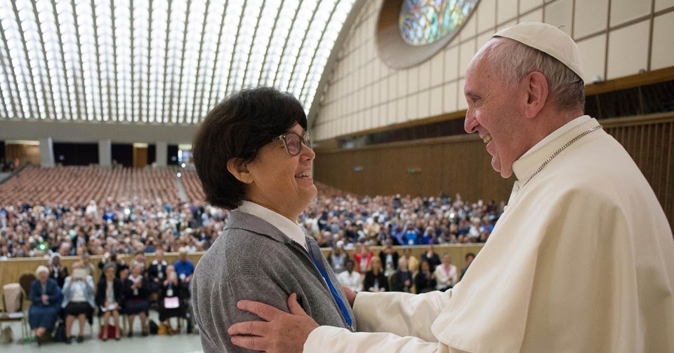 Sacerdotus: Pope Francis & Deaconesses