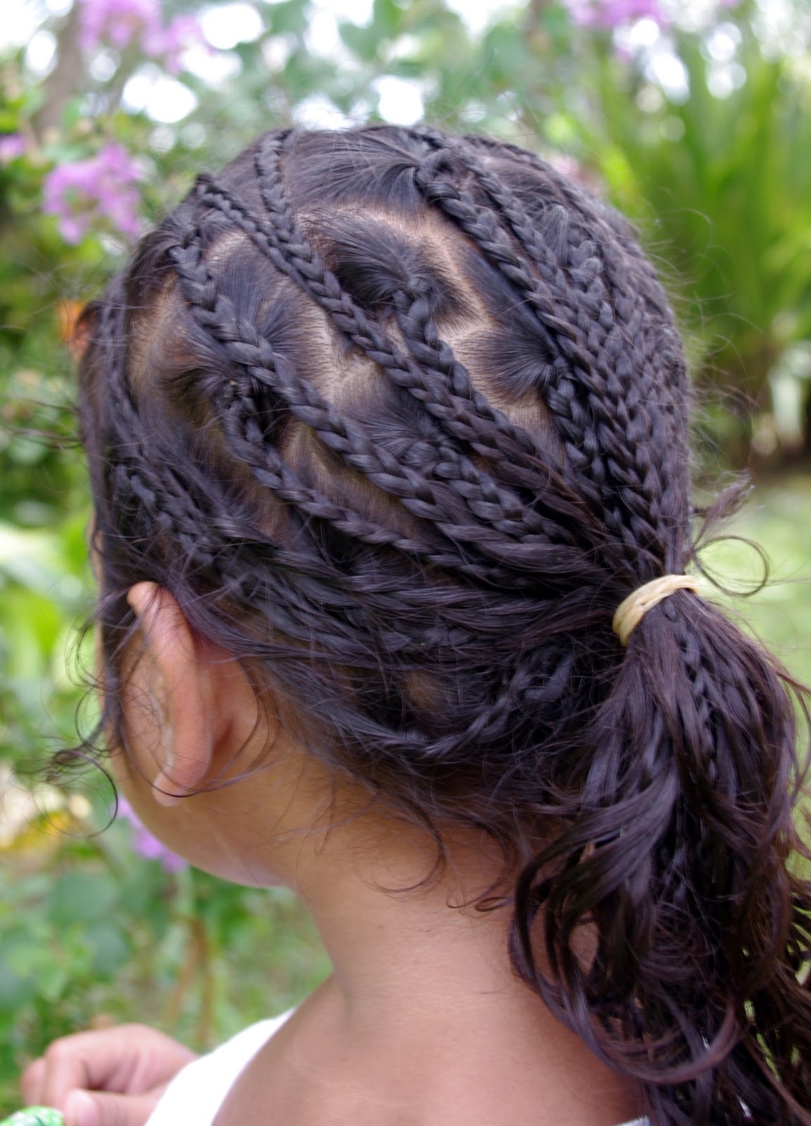 Braids & Hairstyles for Super Long Hair: Micronesian Girl~ Star Braids