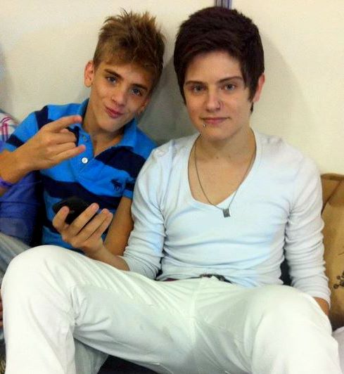 Giovanni Grassi Oficial: Giovanni Grassi e Chris Leão no último dia de ...