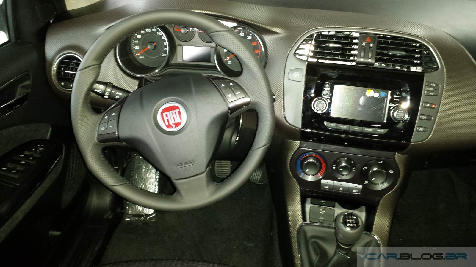 Fiat Bravo Essence 2016: preço, consumo e ficha técnica